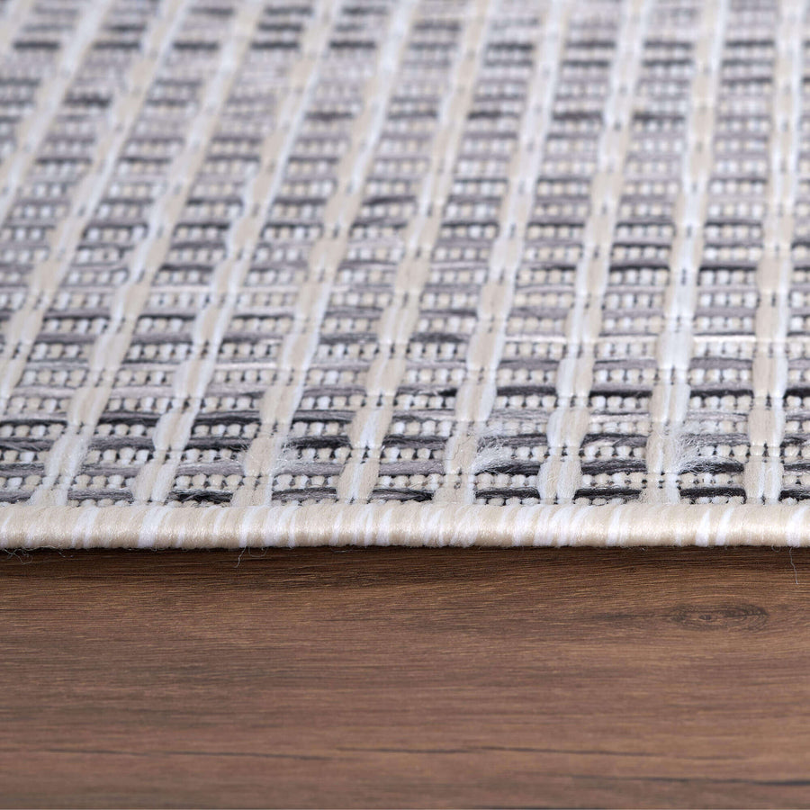 Cream Outdoor Rug for Patio and Garden | The Rugs