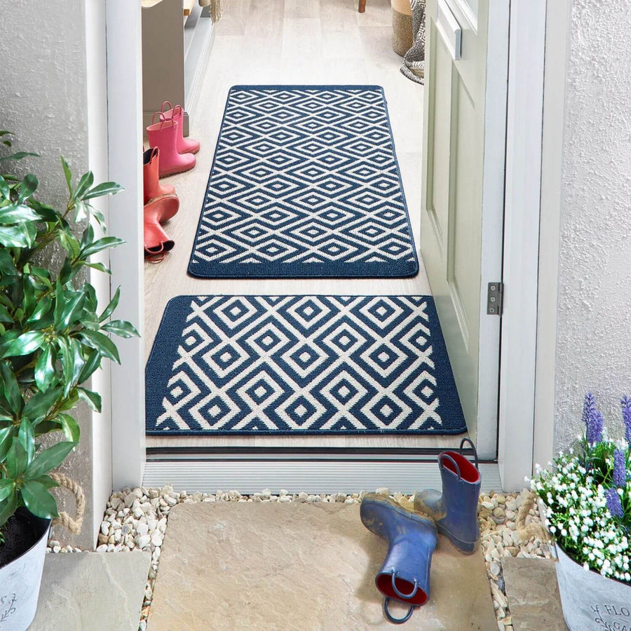 The Rugs Diamond Blue Washable Mat Runner - Quality & Style